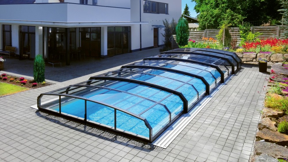 Pool enclosure Oceanic Low - retractable pool cover | Alukov.hr