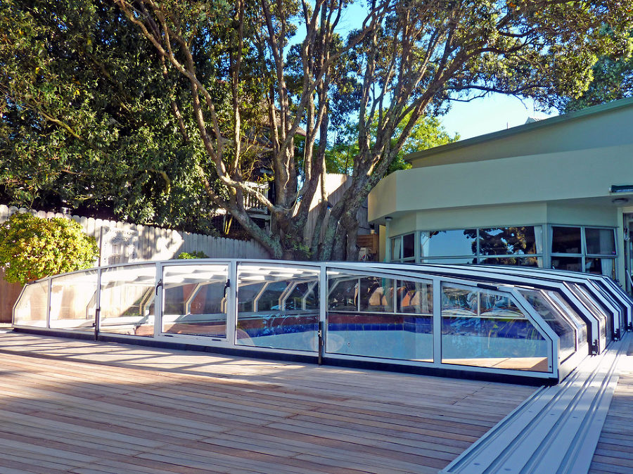 Pool enclosure Oceanic Low - retractable pool cover | Alukov.hr