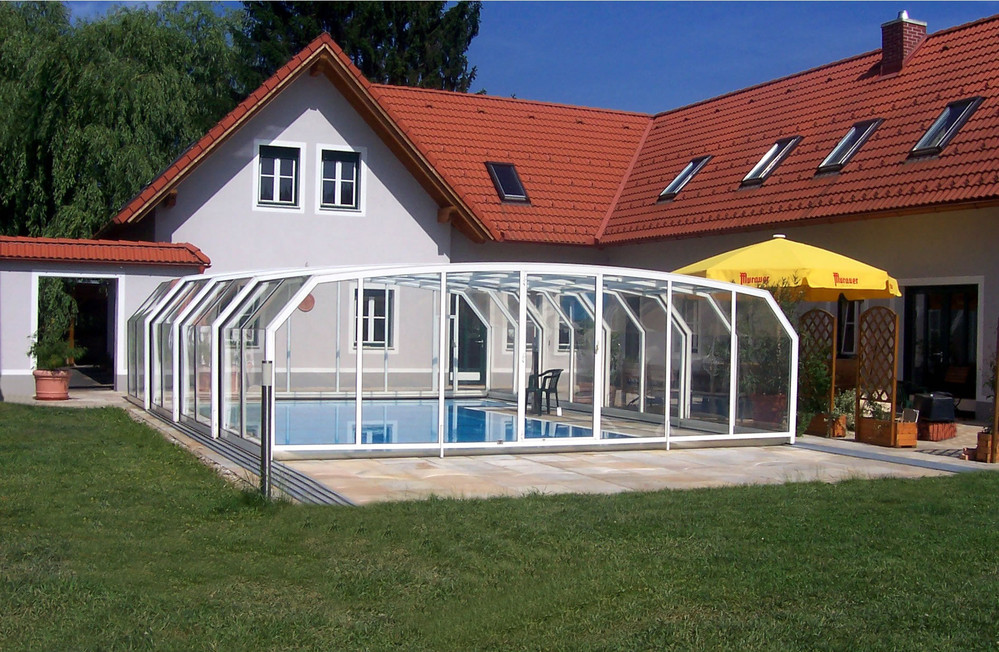Pool enclosure Oceanic High - retractable pool cover | SPA ...