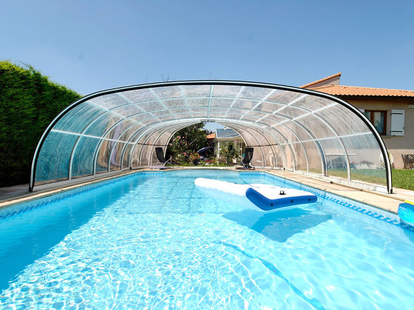 Pool enclosure Olympic - retractable pool cover | SPA International Korea