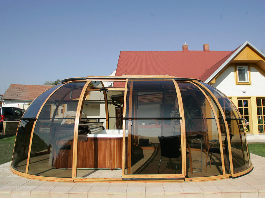 Hot tub enclosure Spa Sunhouse galleries - retractable hot tub ...