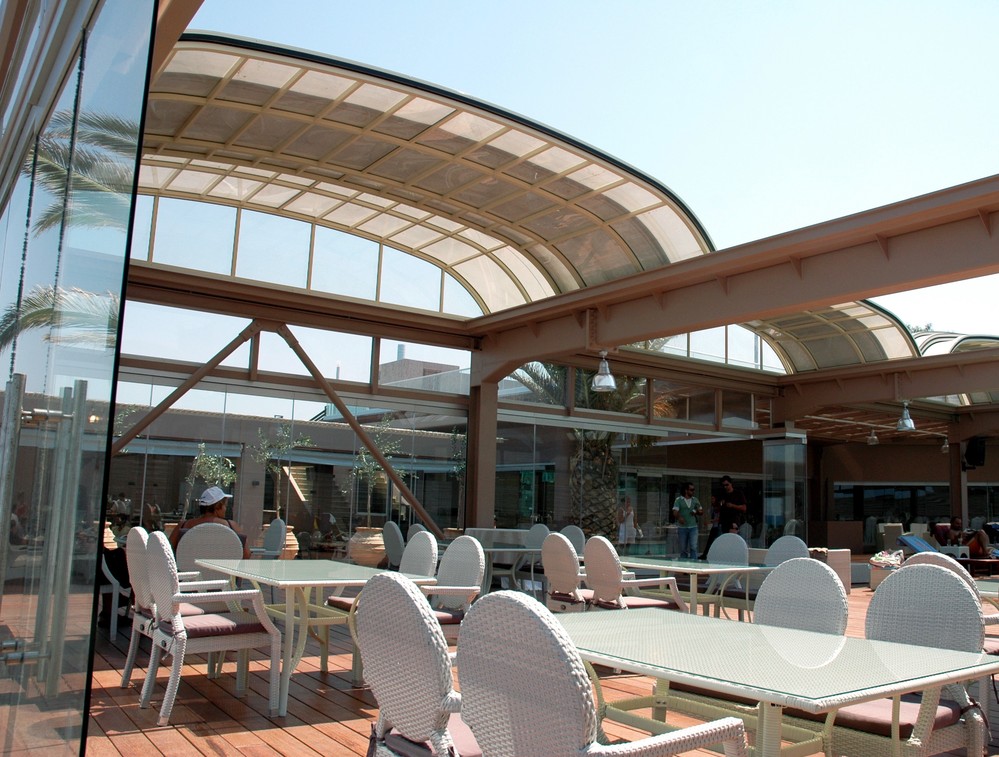 Photo gallery of Pool Enclosures for public swimming pools ...