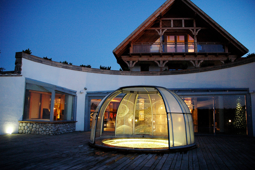 Photo gallery of Spa pool enclosure Spa Dome Orlando | Poolenclosures.co.nz