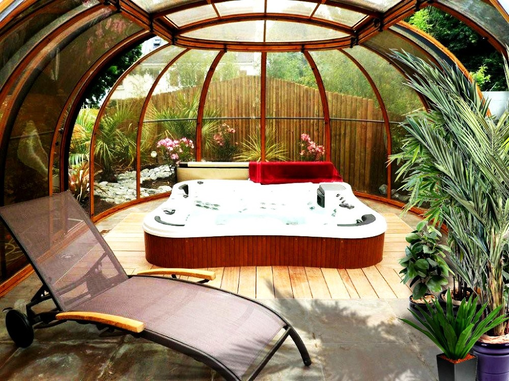 Photo gallery of Spa pool enclosure Spa Sunhouse - retractable hot tub ...