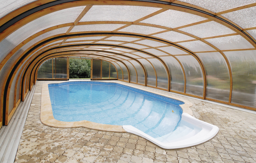 Pool enclosure Laguna NEO - retractable pool cover | Poolenclosures.co.nz