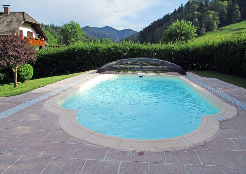 Galeria acoperire de piscina AZURE Flat Compact | Alukov.ro