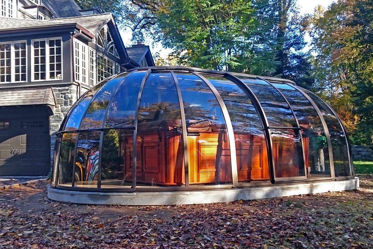 Retractable hot tub enclosure Spa Suhnouse | sunrooms-enclosures.com