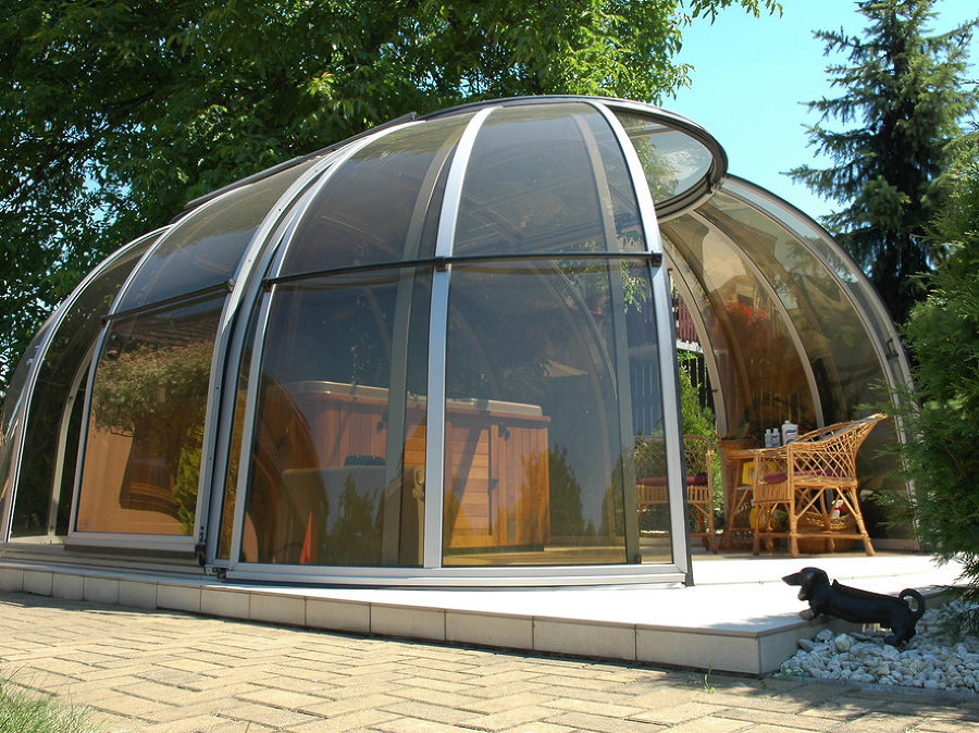 Retractable hot tub enclosure Spa Suhnouse | sunrooms-enclosures.com